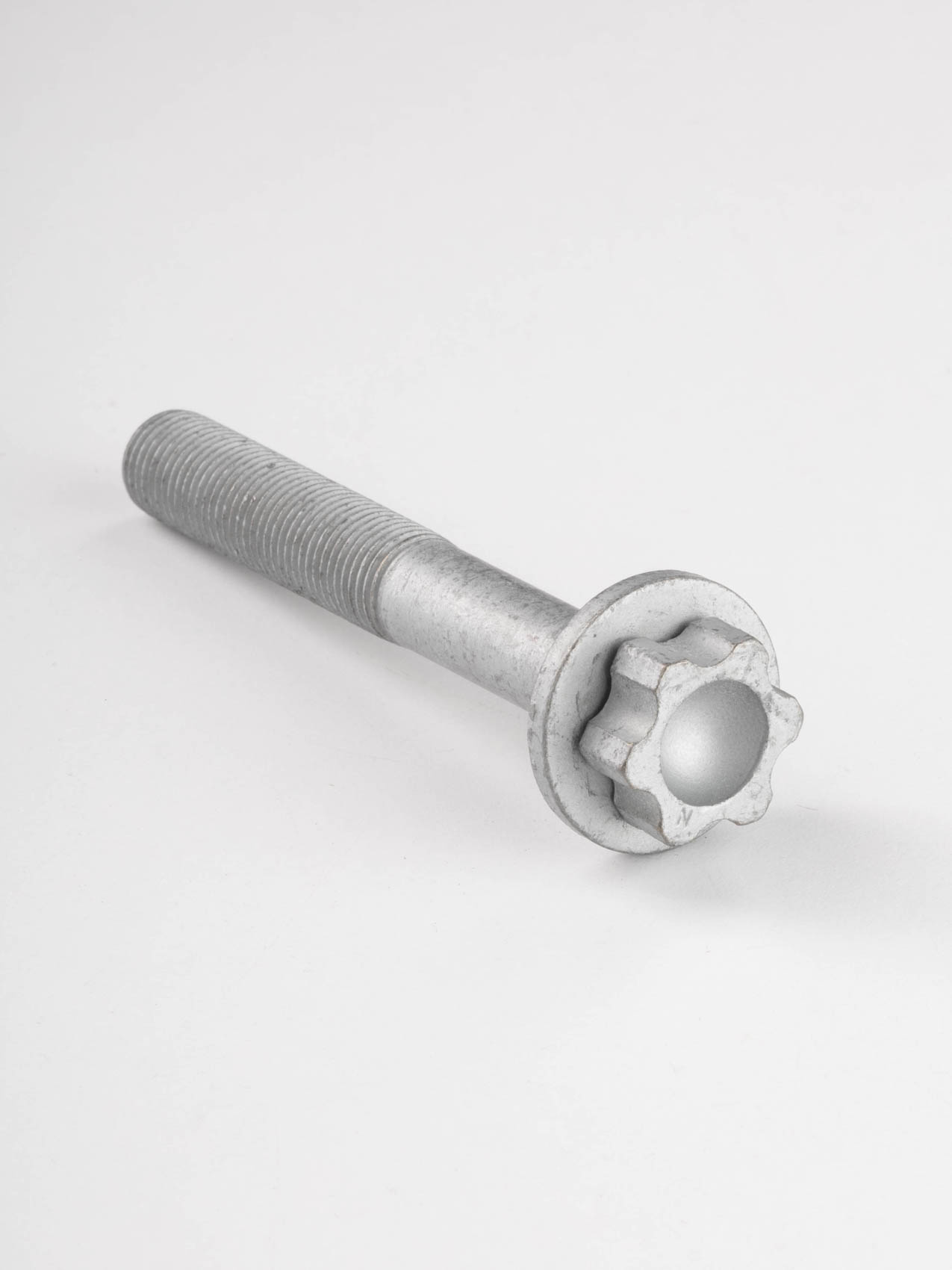 Custom Fastener Design & R&D Partner in Turkey | STD